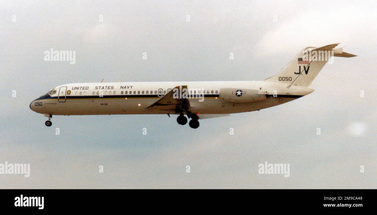 United States Navy - McDonnell Douglas C-9B Skytrain II 160050 (MSN ...