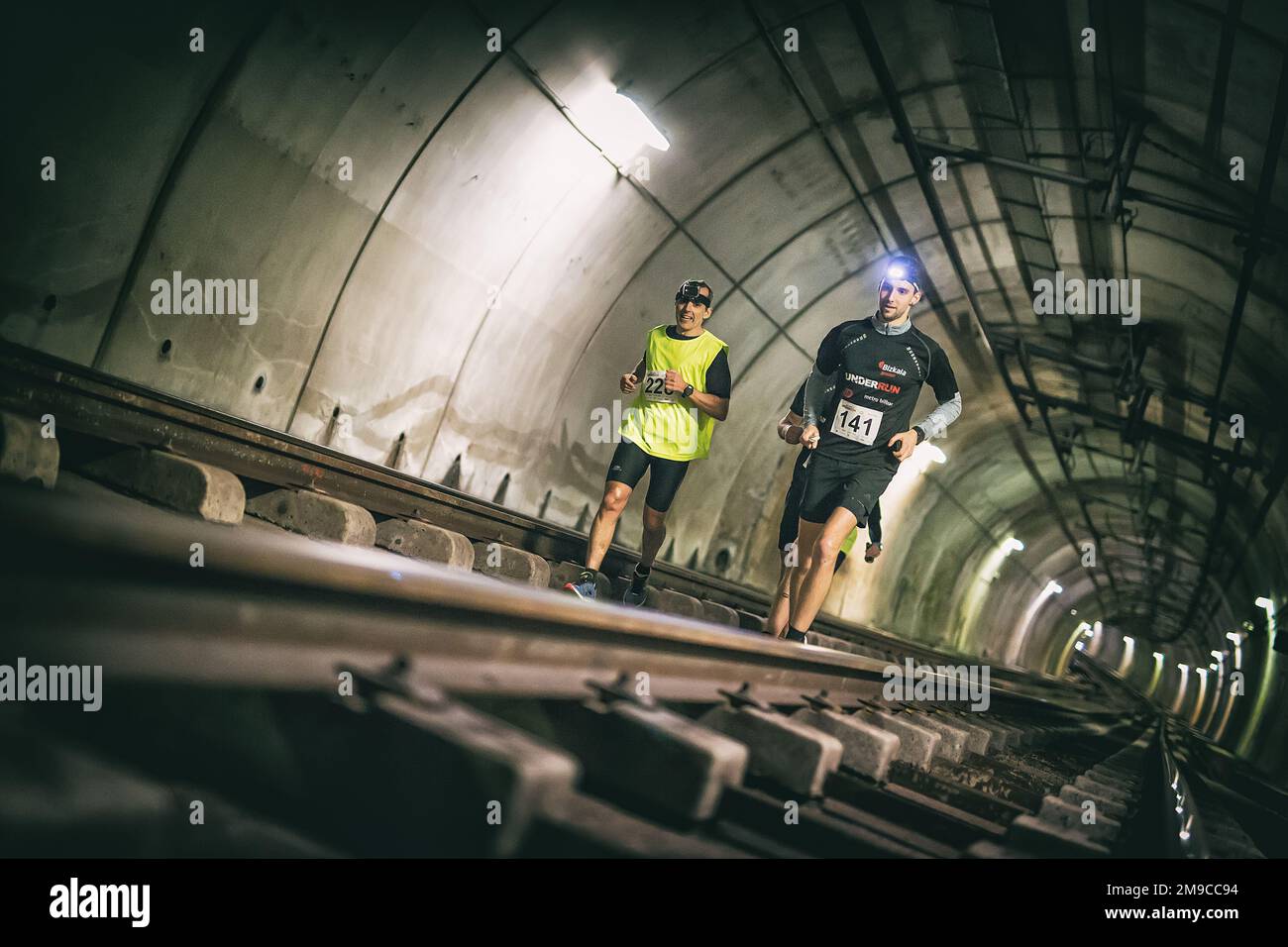 Subway running race hi-res stock photography and images - Alamy