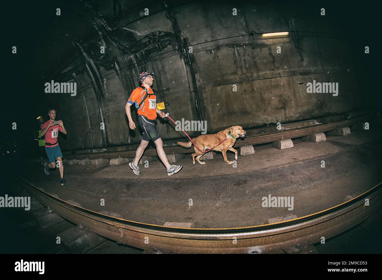 Girl winning a running race hi-res stock photography and images - Alamy