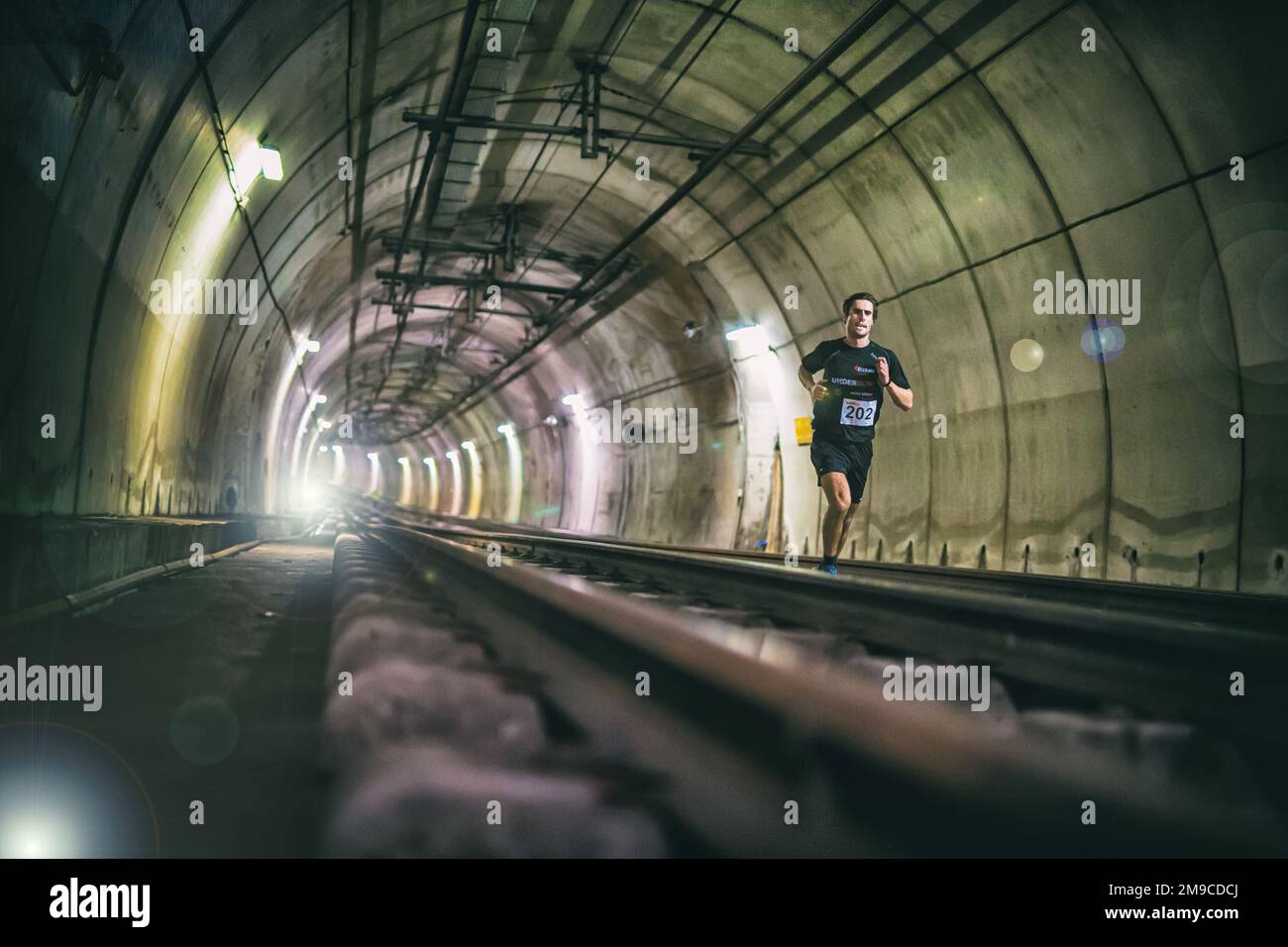Subway running race hi-res stock photography and images - Alamy