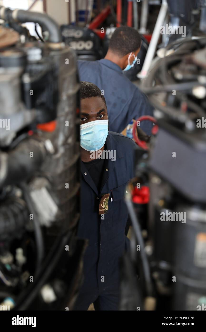 U.S. Navy and partner nation Coast Guard units work on Belize Coast ...