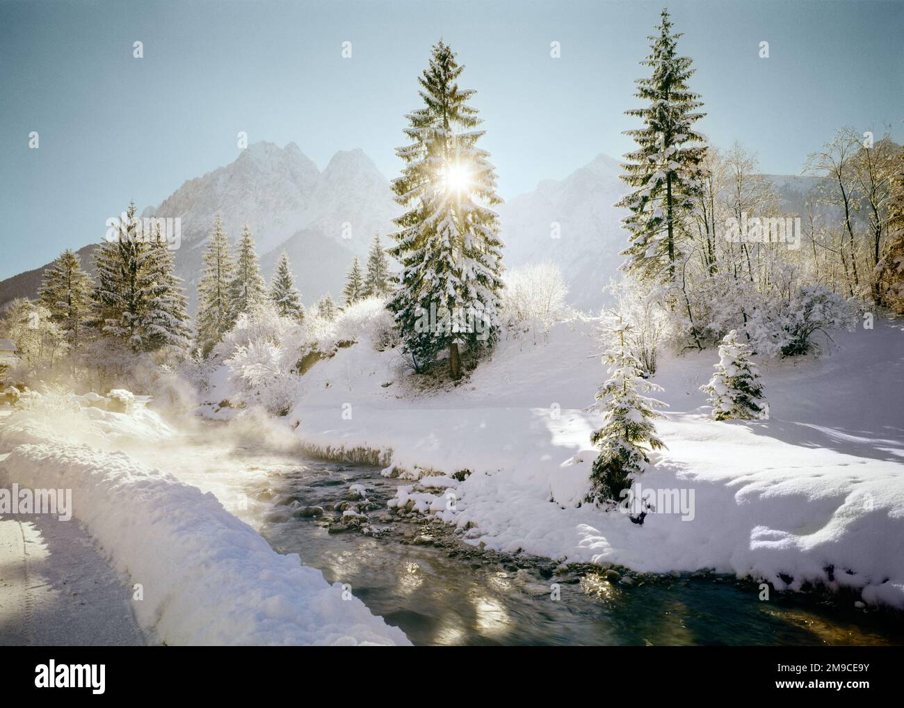 1960s winter scenery hi-res stock photography and images - Alamy