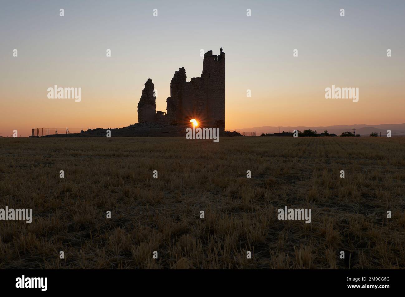 Caudilla Castle with sun rays at sunset. Toledo, Spain Stock Photo - Alamy