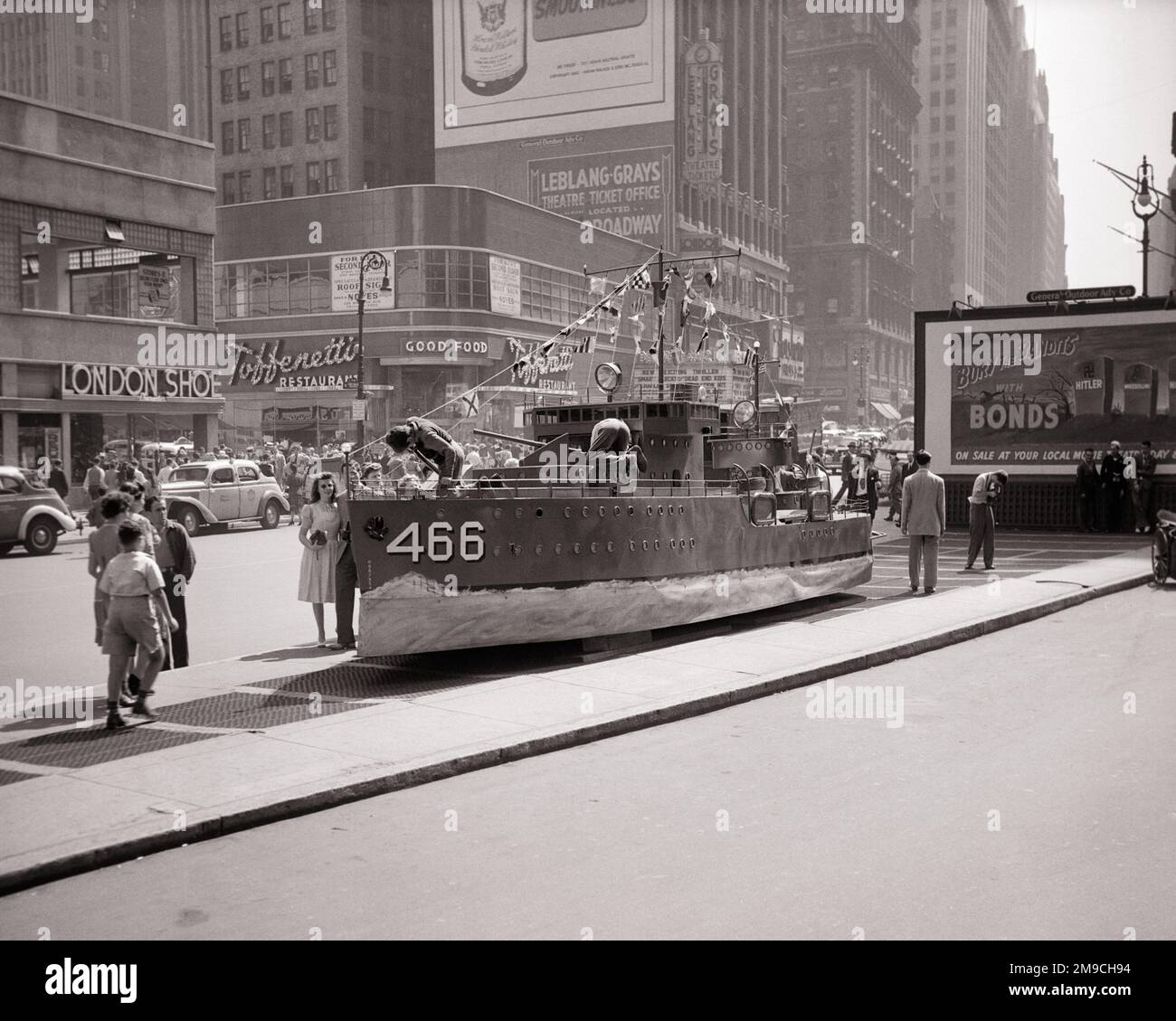 War bonds world war ii hi-res stock photography and images - Alamy