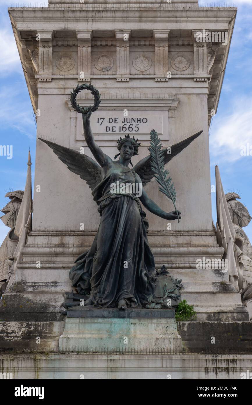 Monumento lisboa hi-res stock photography and images - Alamy
