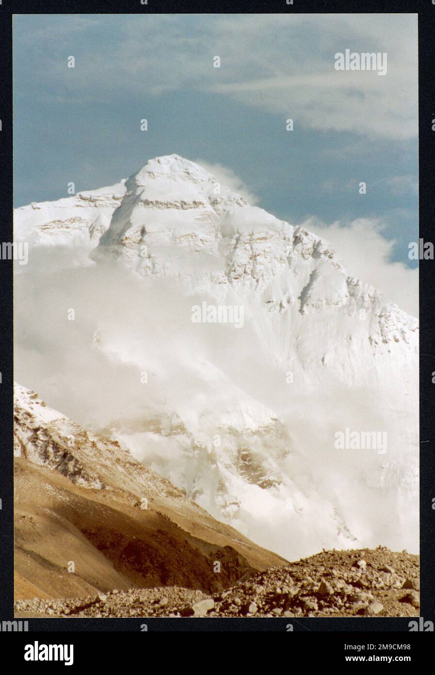 Tibet side everest hi-res stock photography and images - Alamy