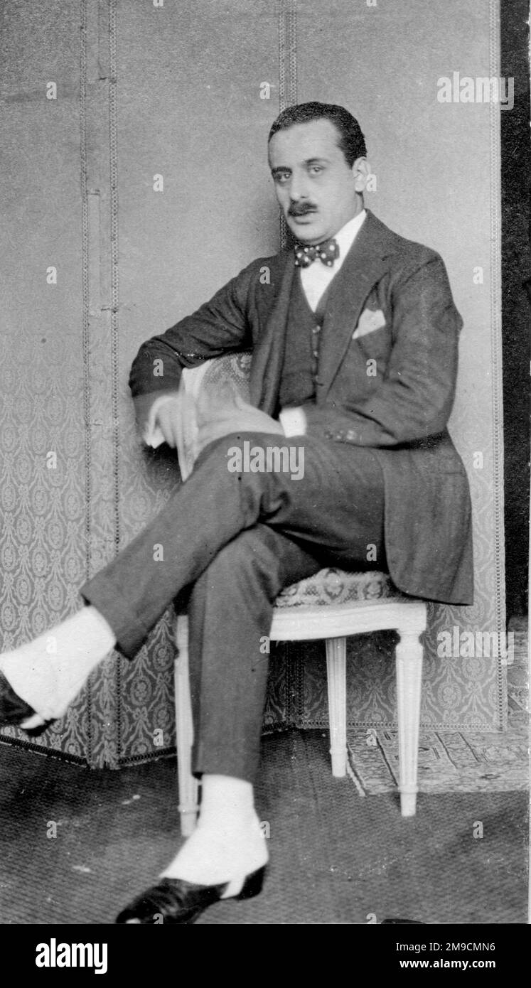 Informally hi-res stock photography and images - Alamy