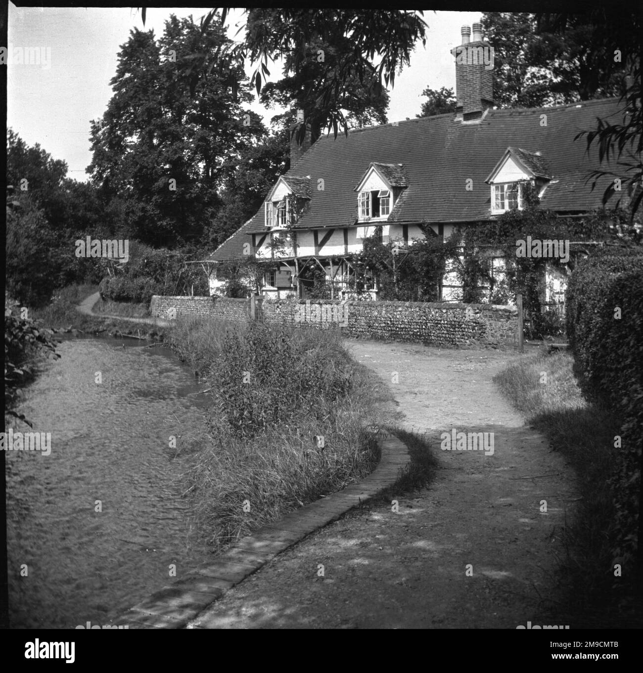 Hackbridge hi-res stock photography and images - Alamy