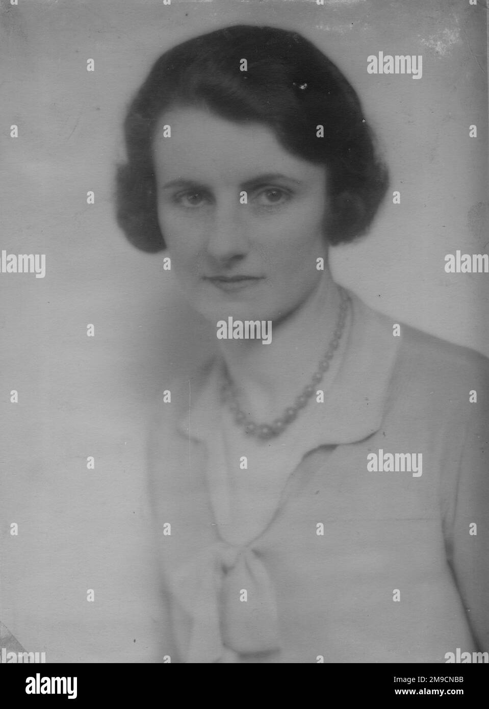Portrait woman 1934 Black and White Stock Photos & Images - Alamy