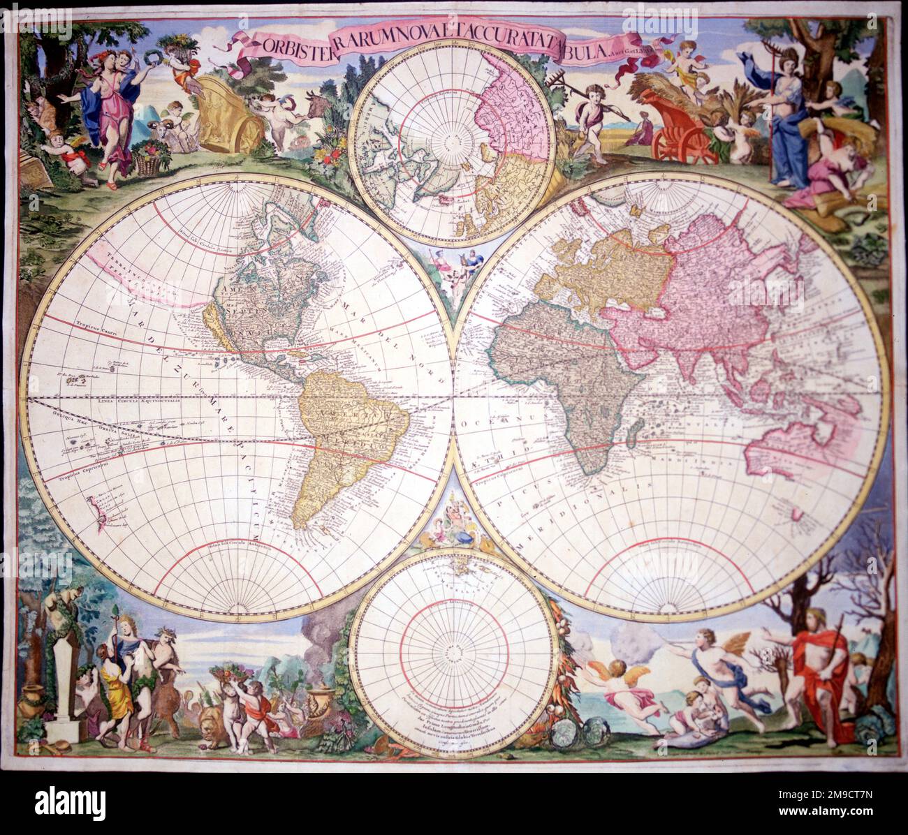 17th century globe map hi-res stock photography and images - Alamy