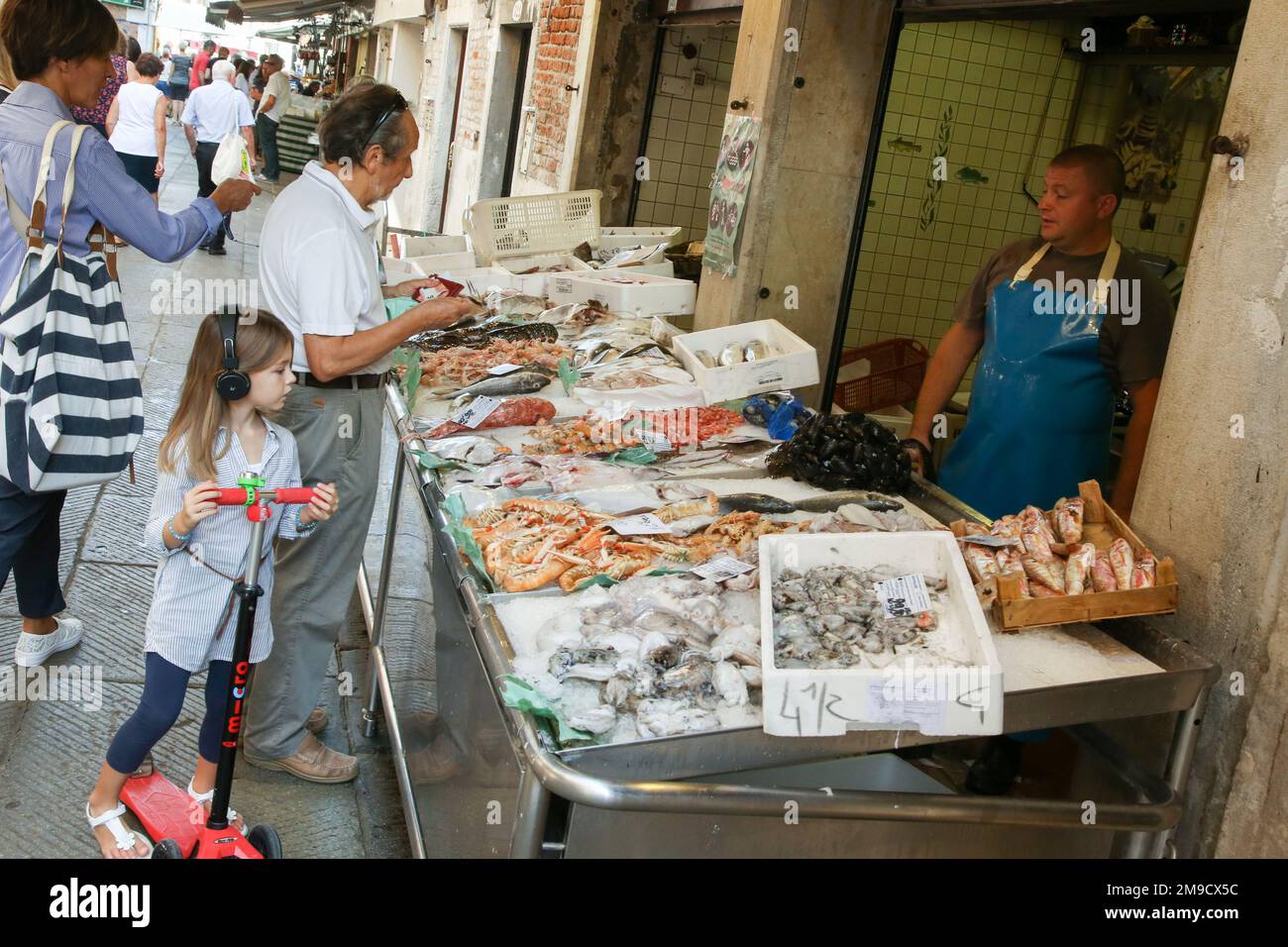 Rialta market hi-res stock photography and images - Alamy