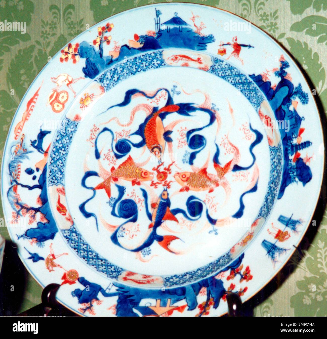 Chinese Plate - Fishes Stock Photo - Alamy