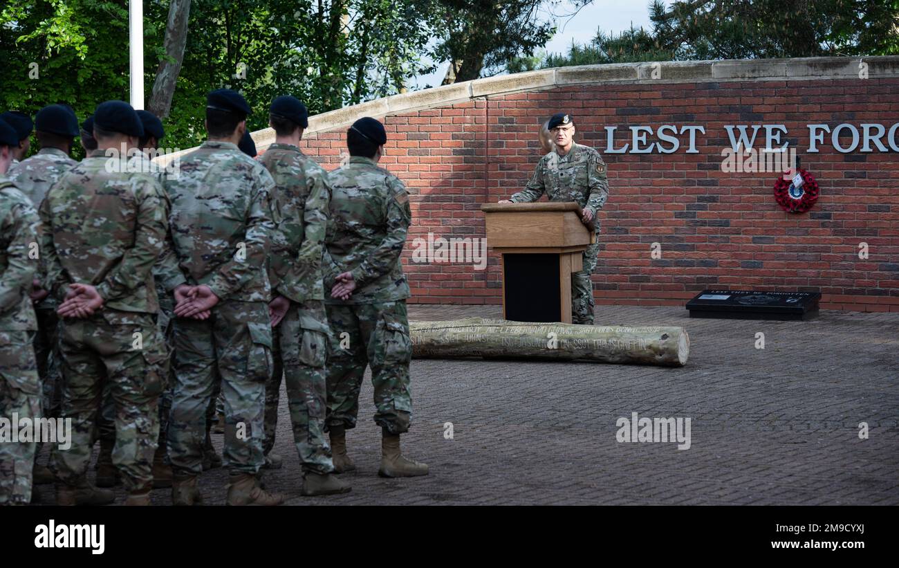 U.S. Air Force Airmen assigned to the 48th Security Forces Squadron ...