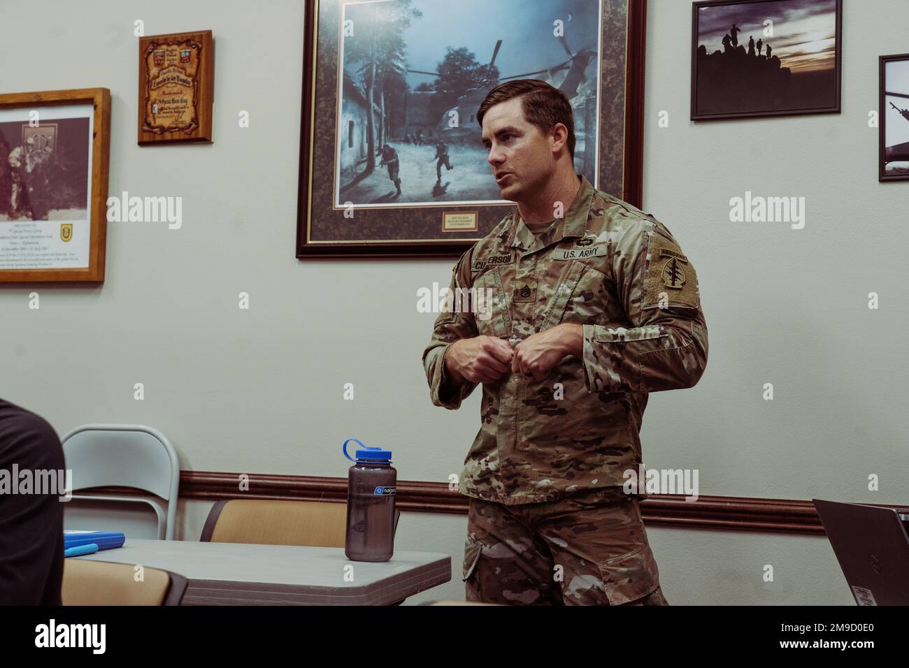 Combat Life Saver Instructor Staff Sgt. Kasey Culverson teaches 7th ...