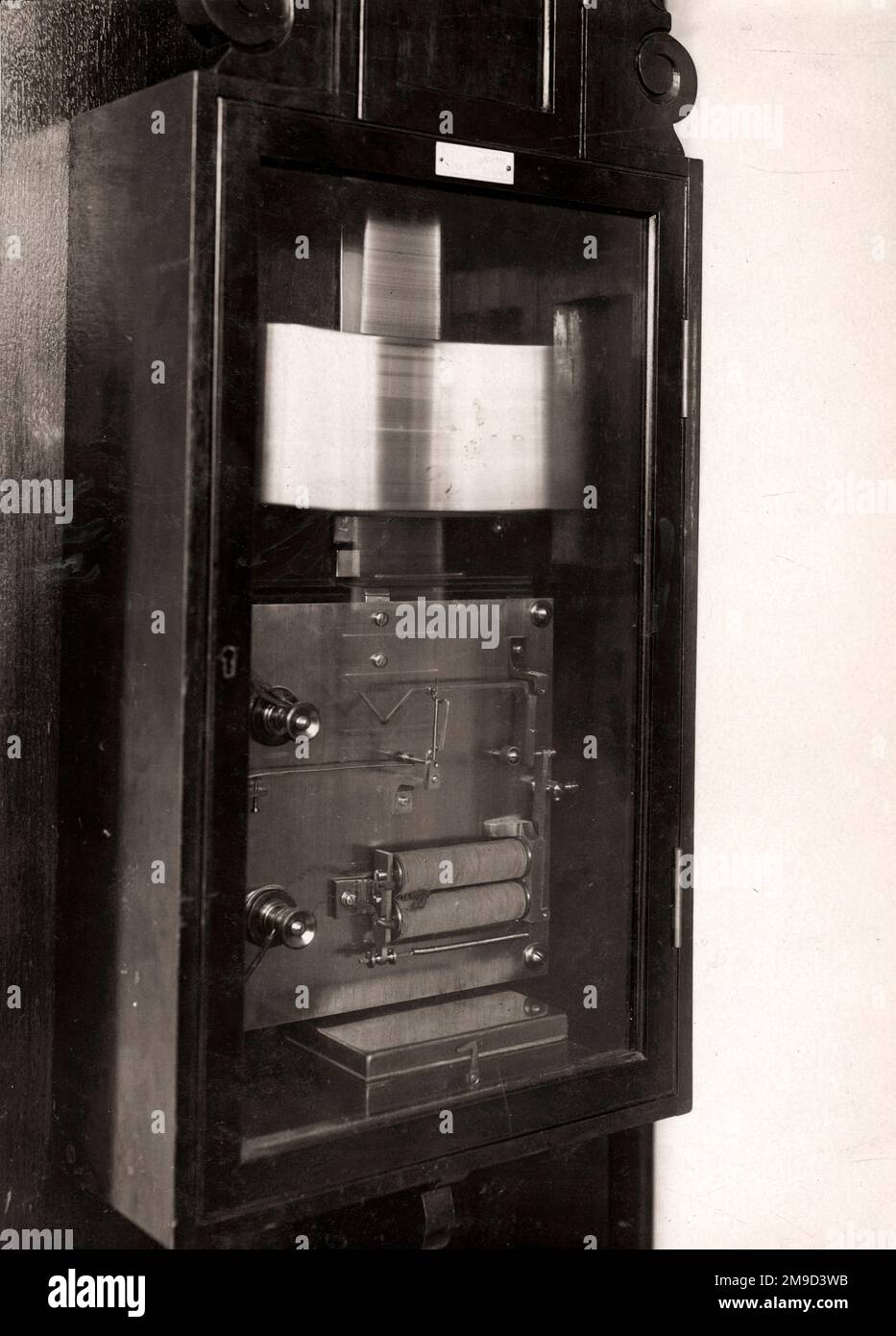 View of the inside of Timing Device Stock Photo - Alamy