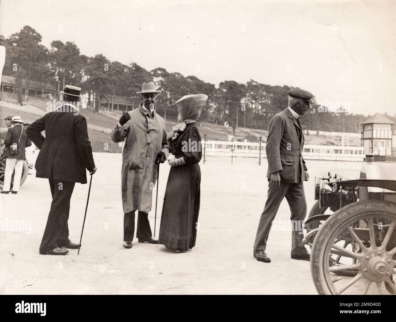 Hugh and Ethel Locke King and Colonel Holden in paddock area ...