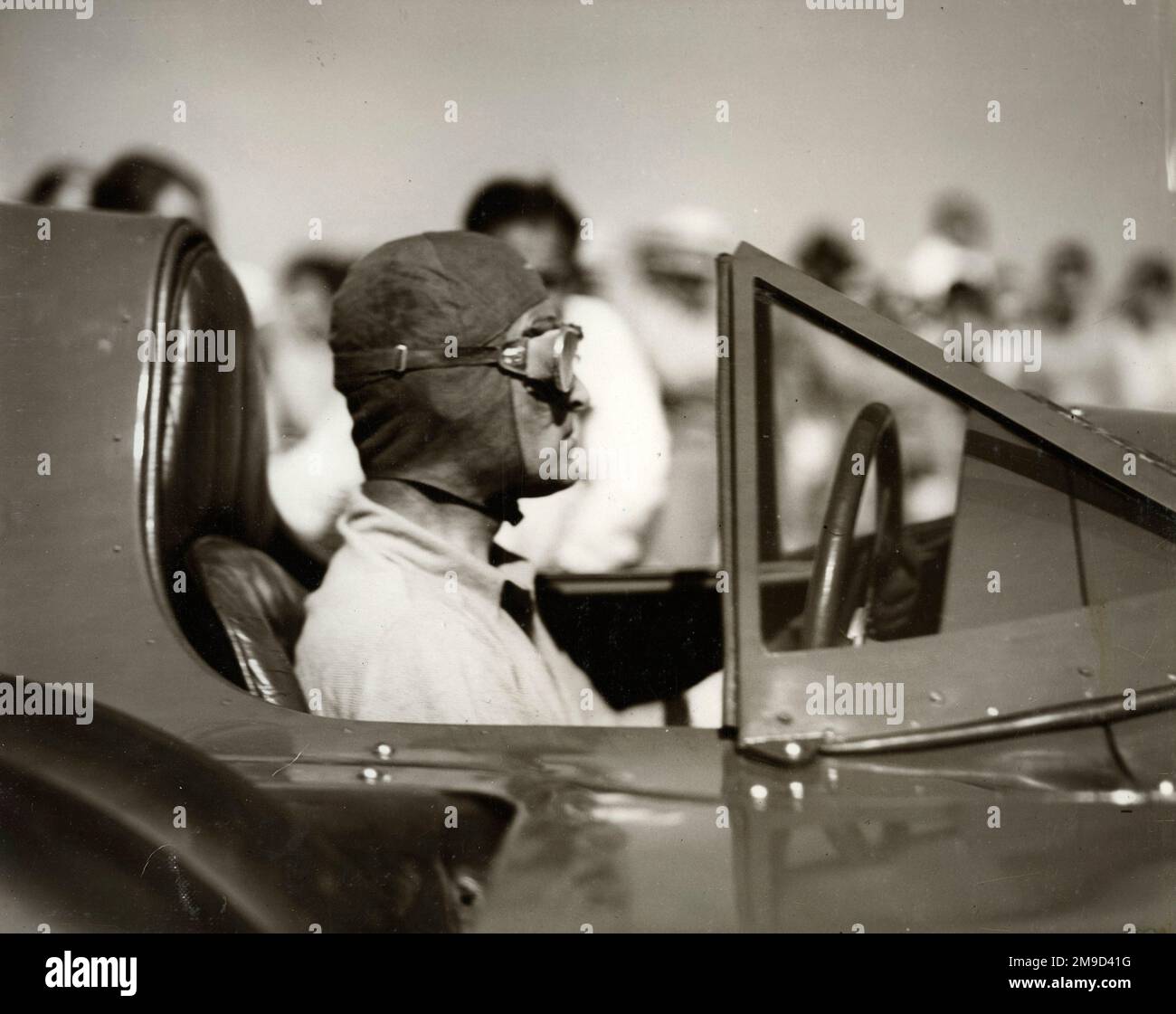 Side view of Campbell sitting in Blue Bird Stock Photo - Alamy