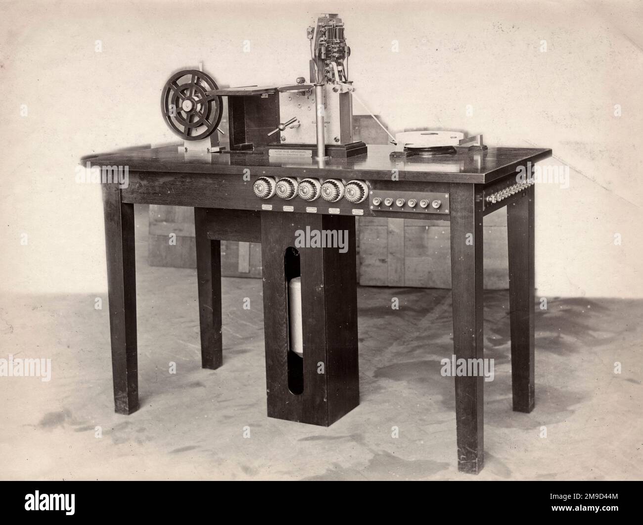 Automobile motor race motorsport hi-res stock photography and images ...