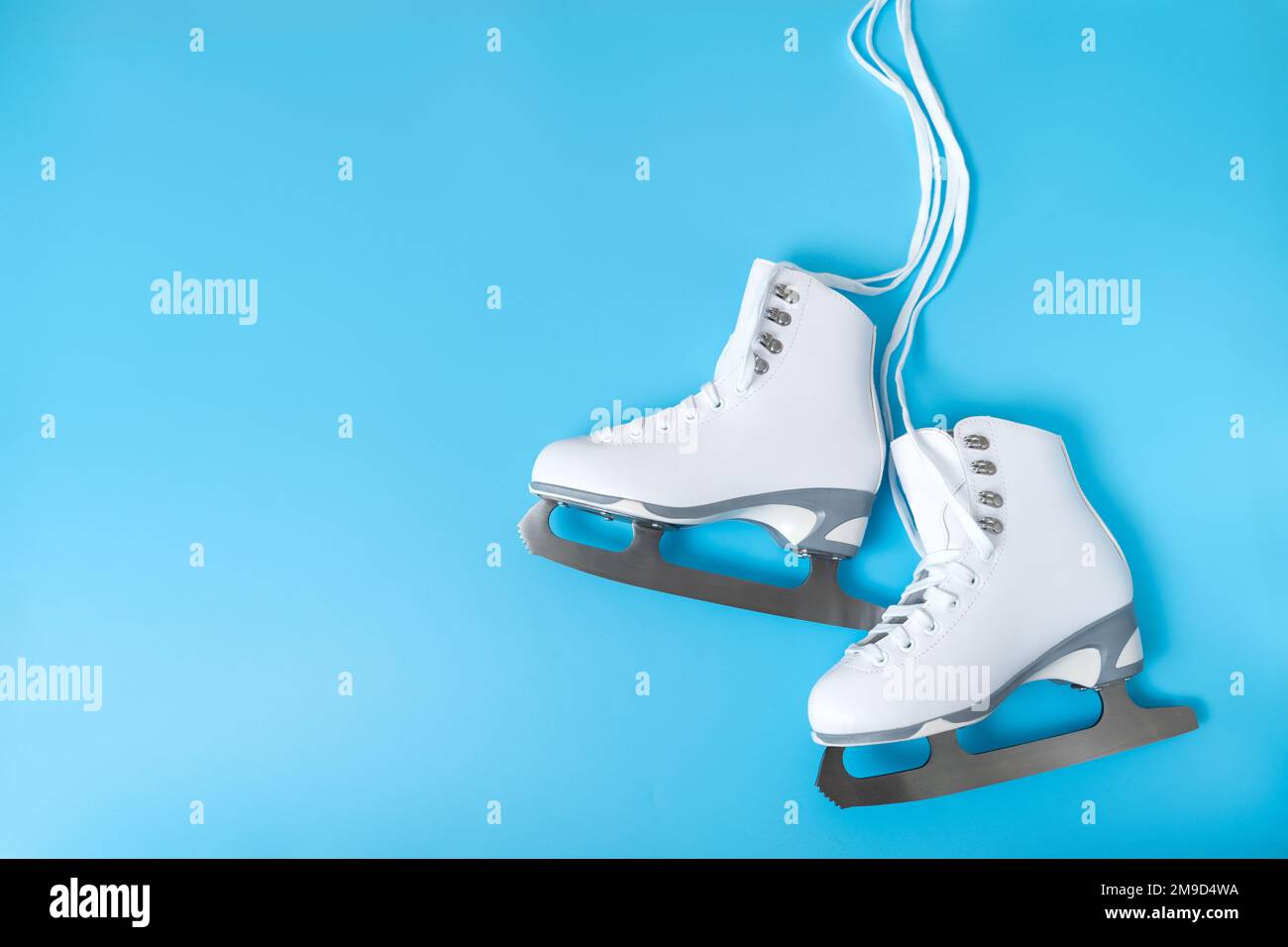 Professional ice skates hi-res stock photography and images - Alamy