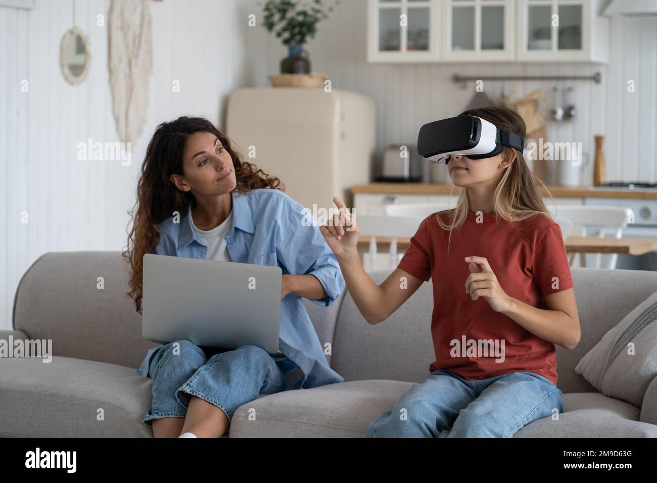 Mother limiting child use of vr technologies, teen girl spending too ...