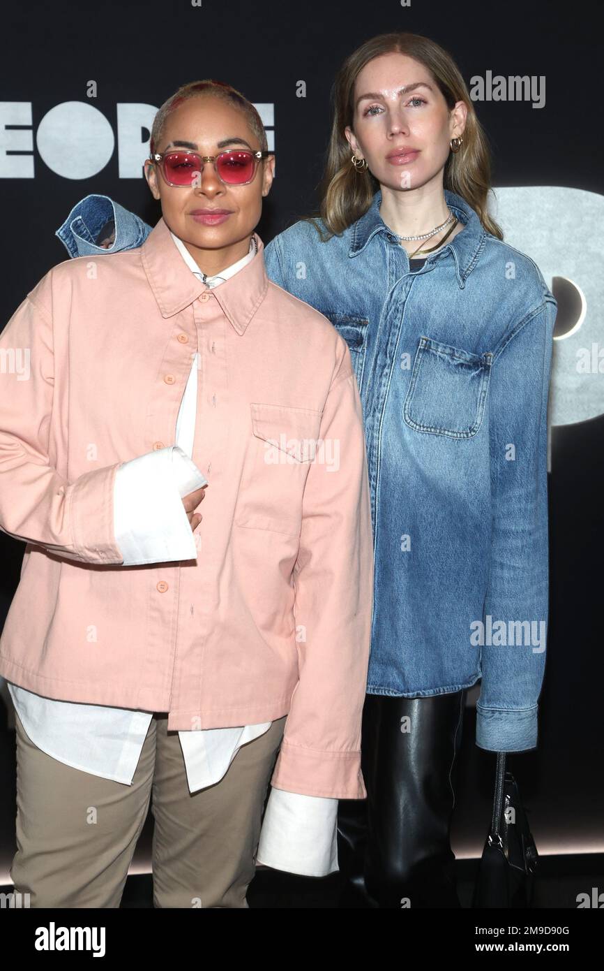 Los Angeles, Ca. 17th Jan, 2023. Raven-Symon and nd Miranda Pearman ...