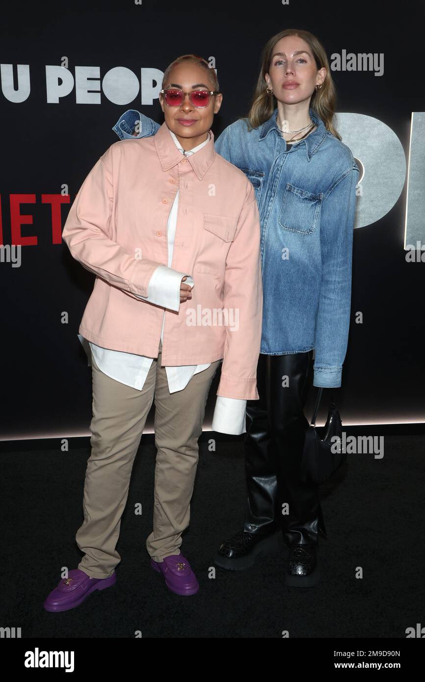 Los Angeles, Ca. 17th Jan, 2023. Raven-Symon and nd Miranda Pearman ...