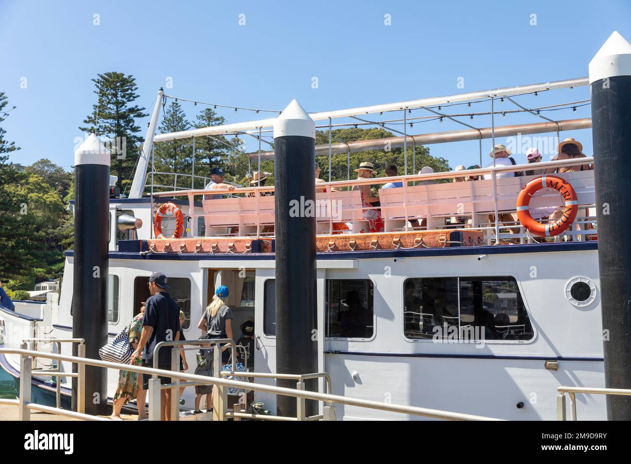 Boathouse group ferry hi-res stock photography and images - Alamy