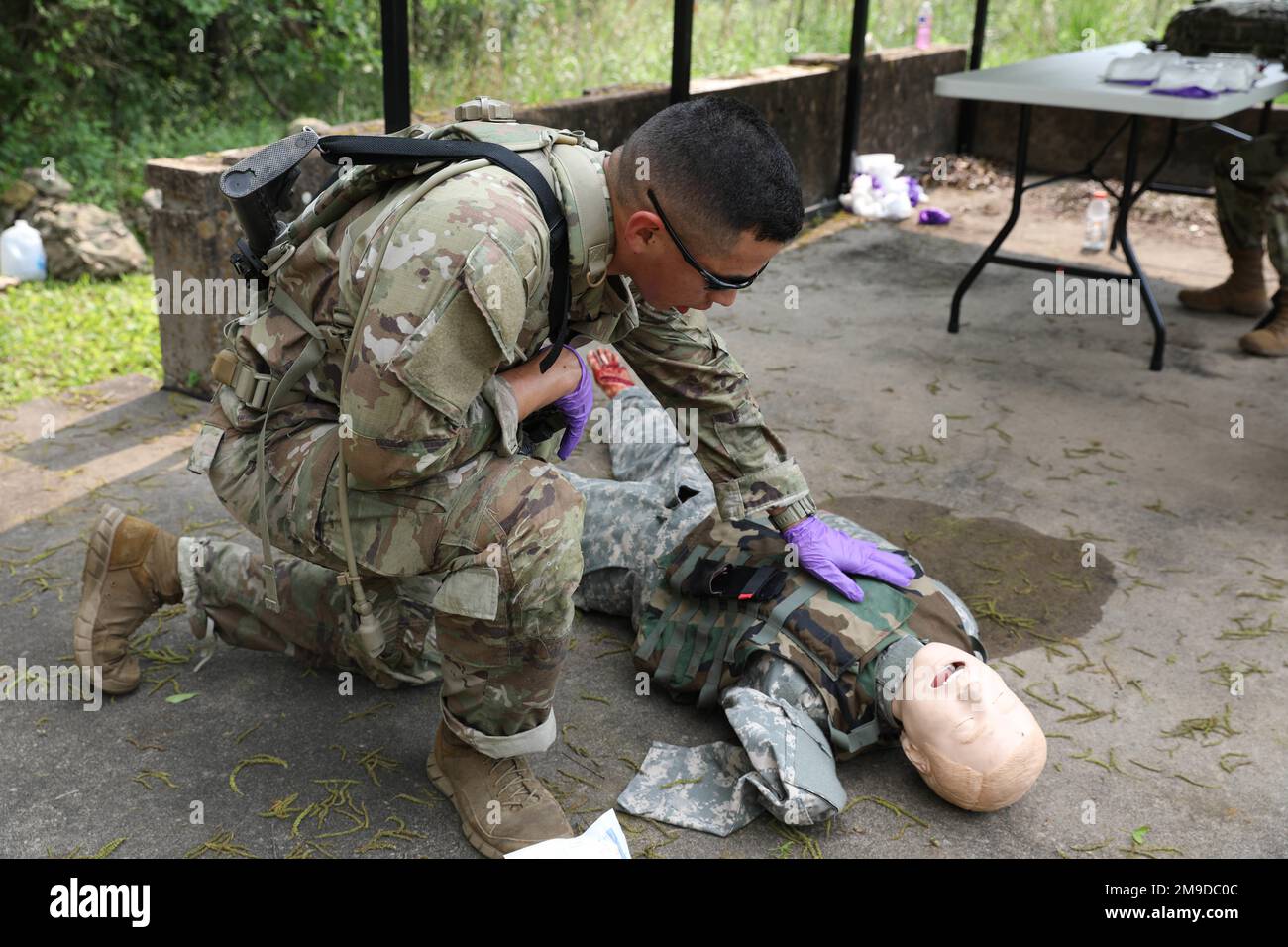 Render aid hi-res stock photography and images - Alamy