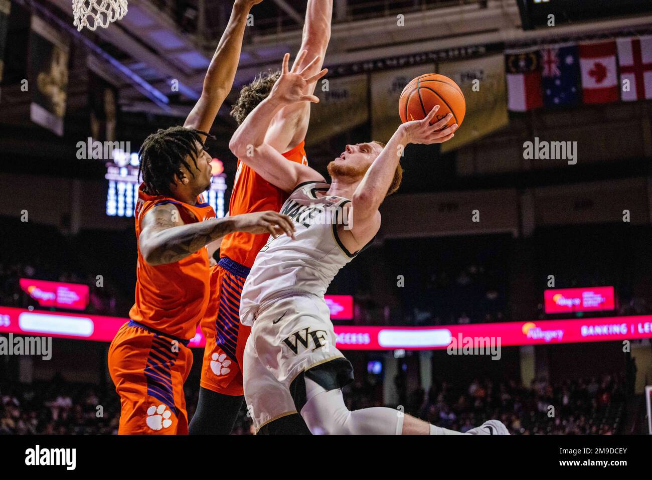 Winston-Salem, NC, USA. 17th Jan, 2023. Clemson Tigers guard Dillon ...