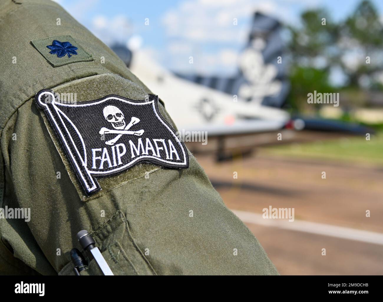 Instructor pilot hi-res stock photography and images - Alamy