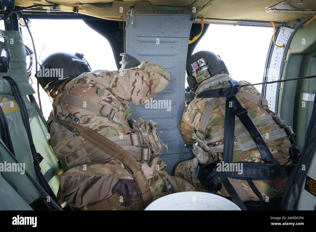 Louisiana National Guard Soldiers with the 204th Theater Airfield ...