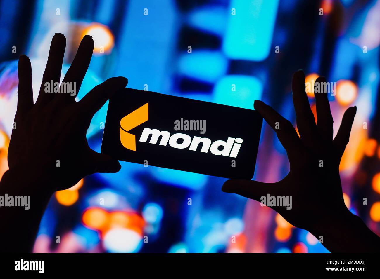 Mondi logo hi-res stock photography and images - Alamy