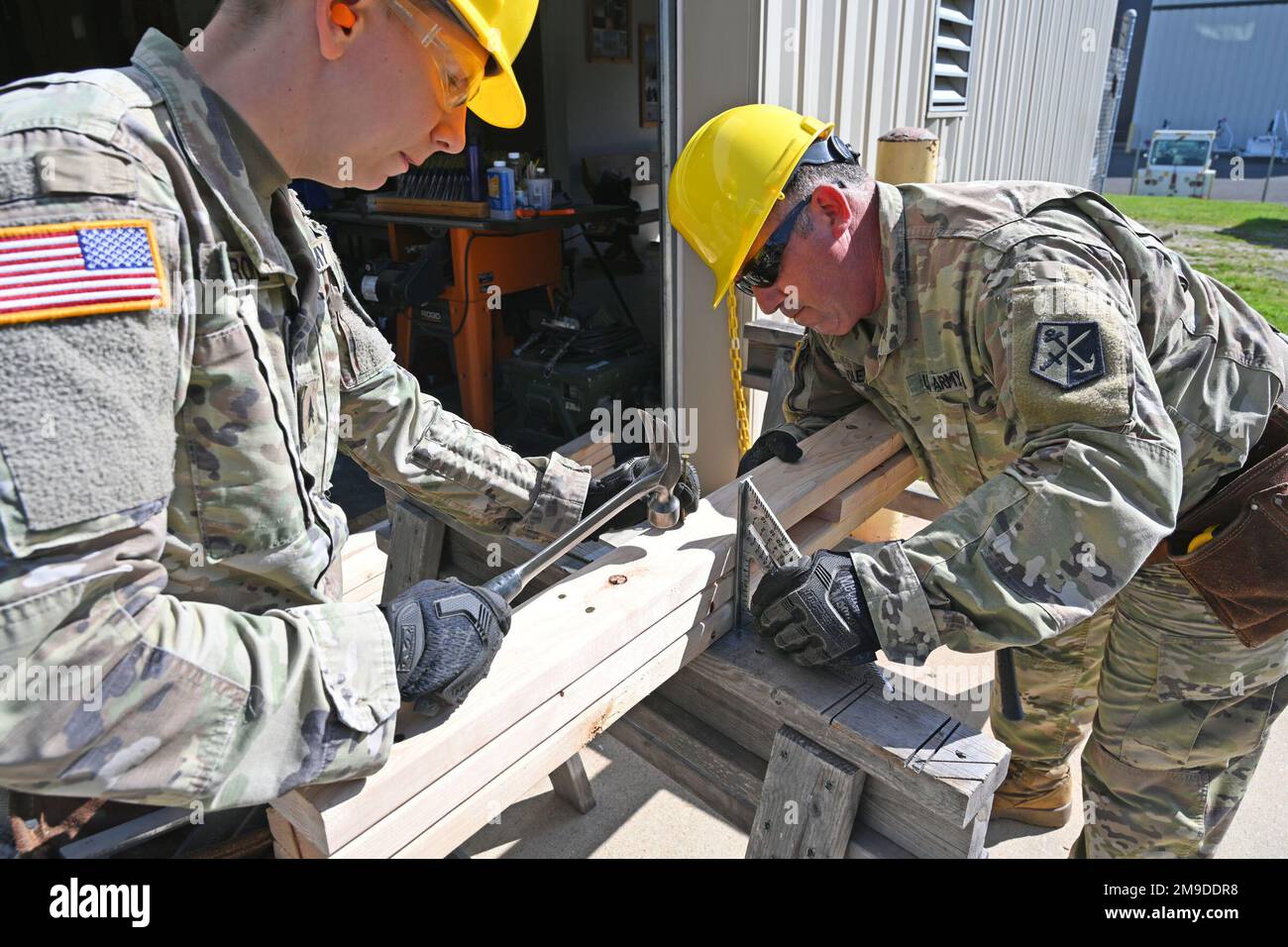 Masonry projects hi-res stock photography and images - Alamy