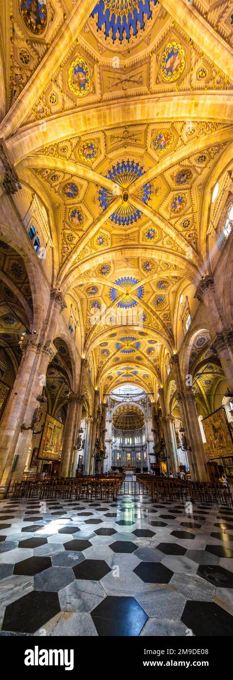 Duomo como italie hi-res stock photography and images - Alamy