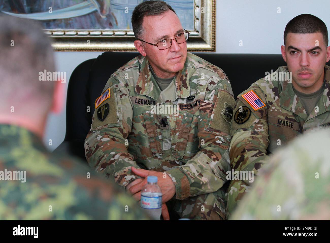 NJ Army National Guard State Command Sgt. Maj. Mark Leonard meets with ...