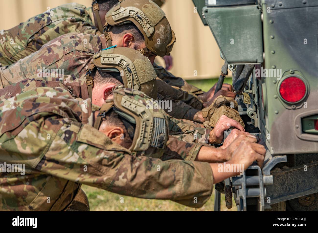 Airmen from the 8th Security Forces Squadron compete in the Defender ...