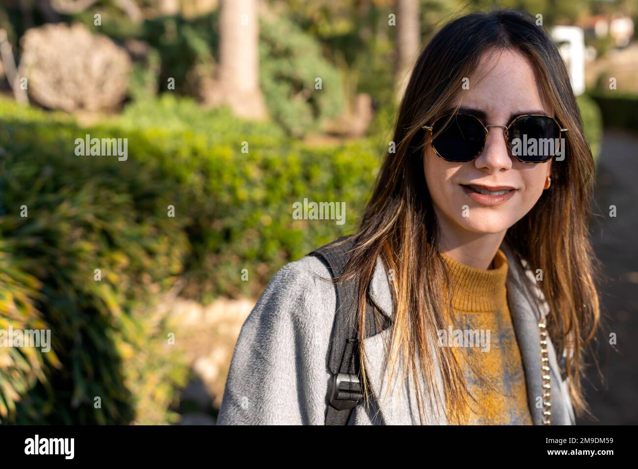 Sunny appearance hi-res stock photography and images - Alamy