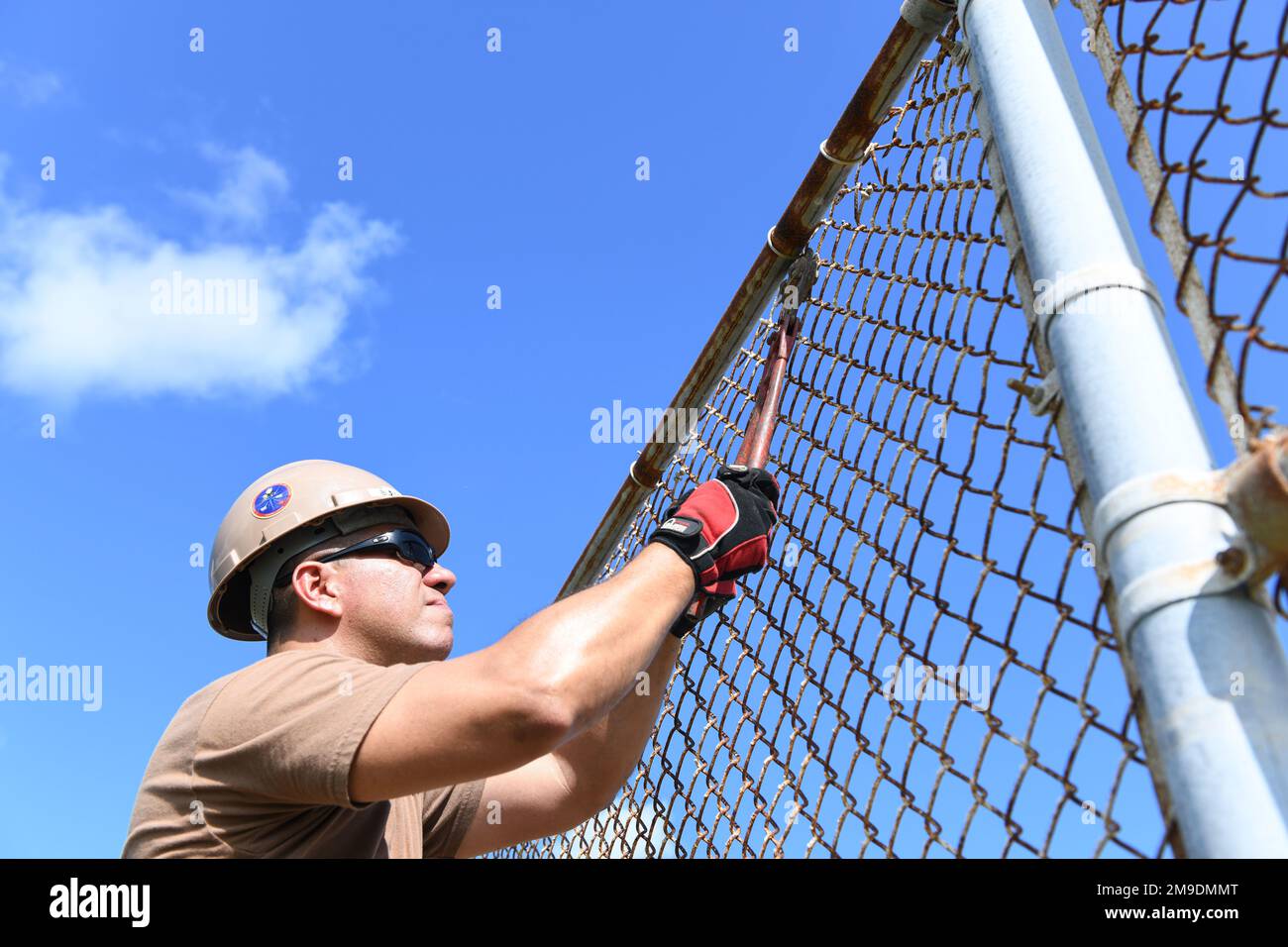 (220517-N-OI810-0491) KEY WEST, Florida (May 17, 2022) Builder 1st ...