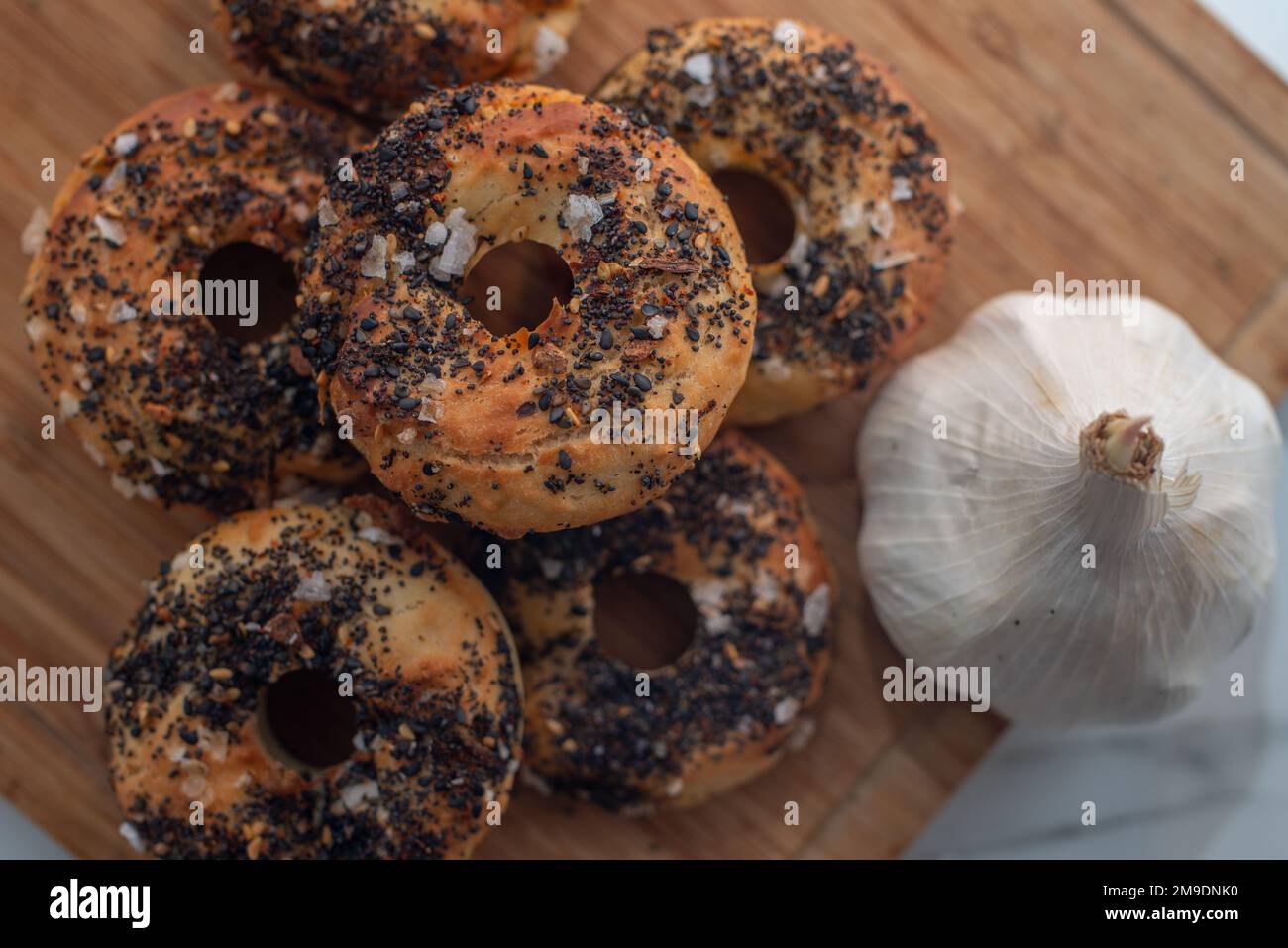 Bagel with poppy seeds Stock Photo - Alamy