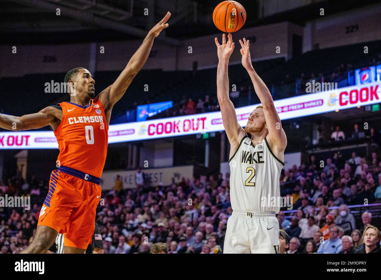 Winston-Salem, NC, USA. 17th Jan, 2023. Clemson Tigers guard Joshua ...
