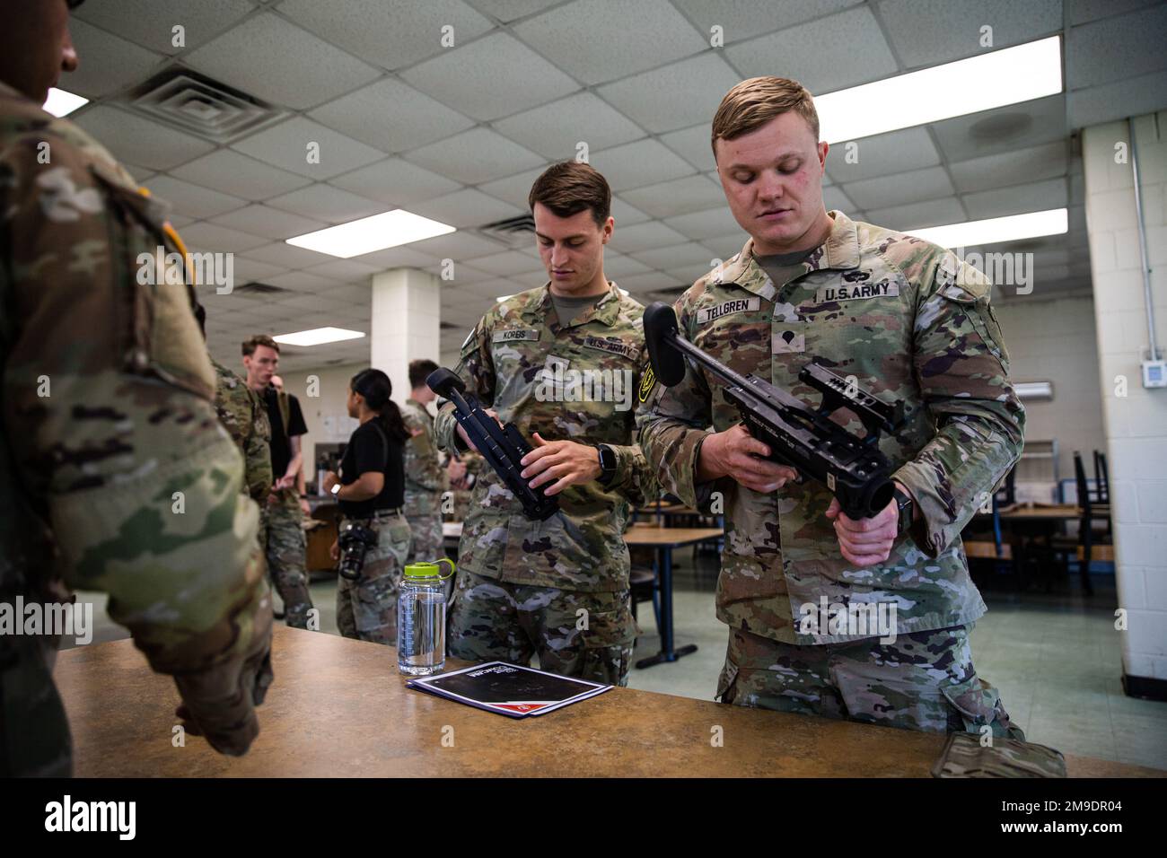 U.S. Army Spc. Mark Tellgren, right, and Spc. RJ Koreis, visual ...