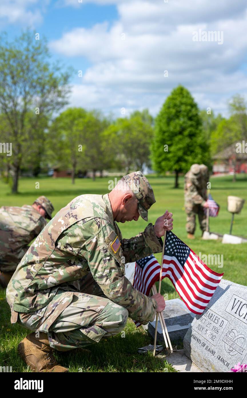 Master Sgt. Patrick Stundahl, an observer coach/trainer for 1st Brigade ...