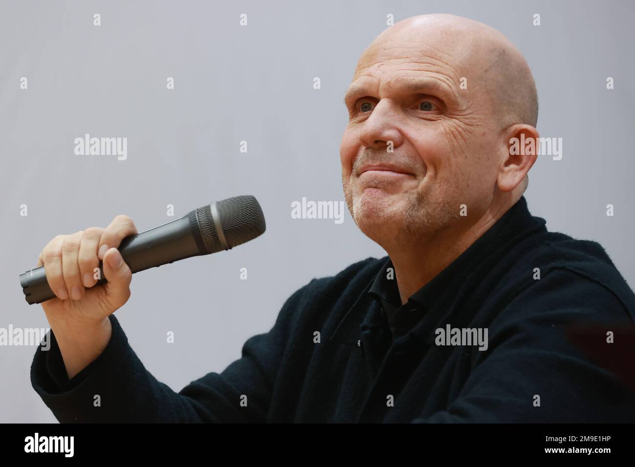 18th Jan, 2023. Seoul Philharmonic Orchestra's next music director Jaap ...