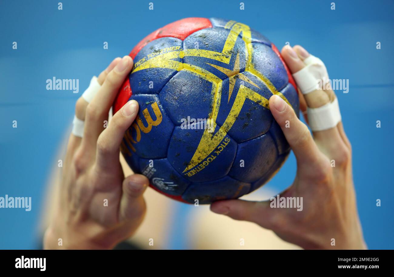 Hand ball handball hi-res stock photography and images - Alamy