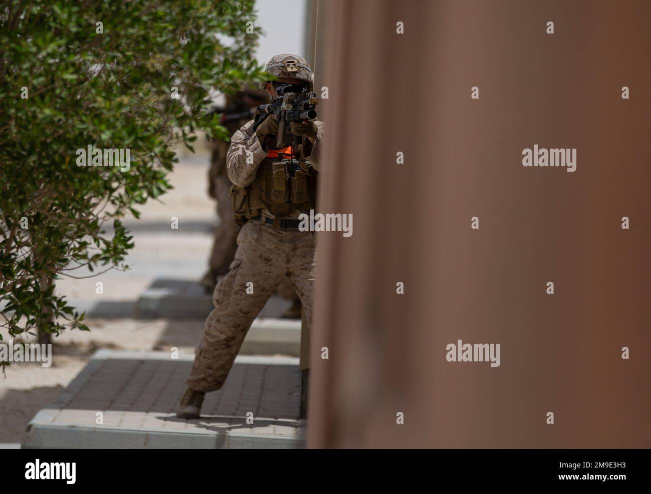 Defender 22 hi-res stock photography and images - Alamy