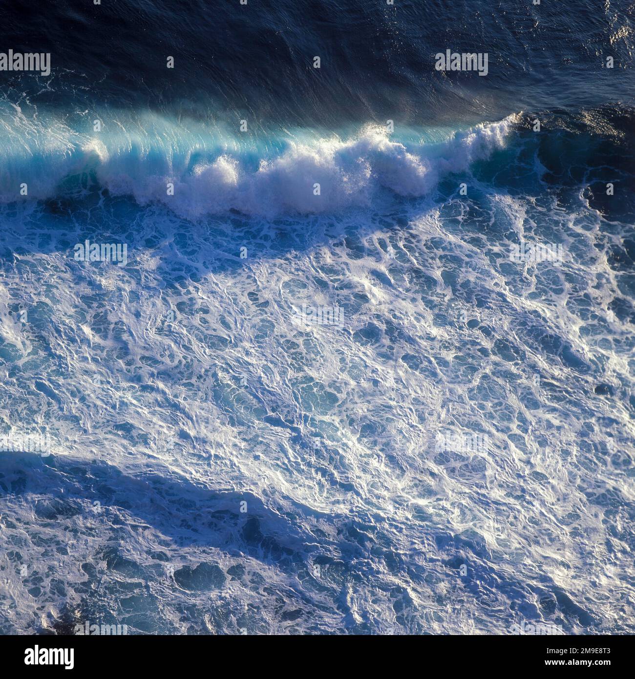 Breaking wave indonesia hi-res stock photography and images - Alamy