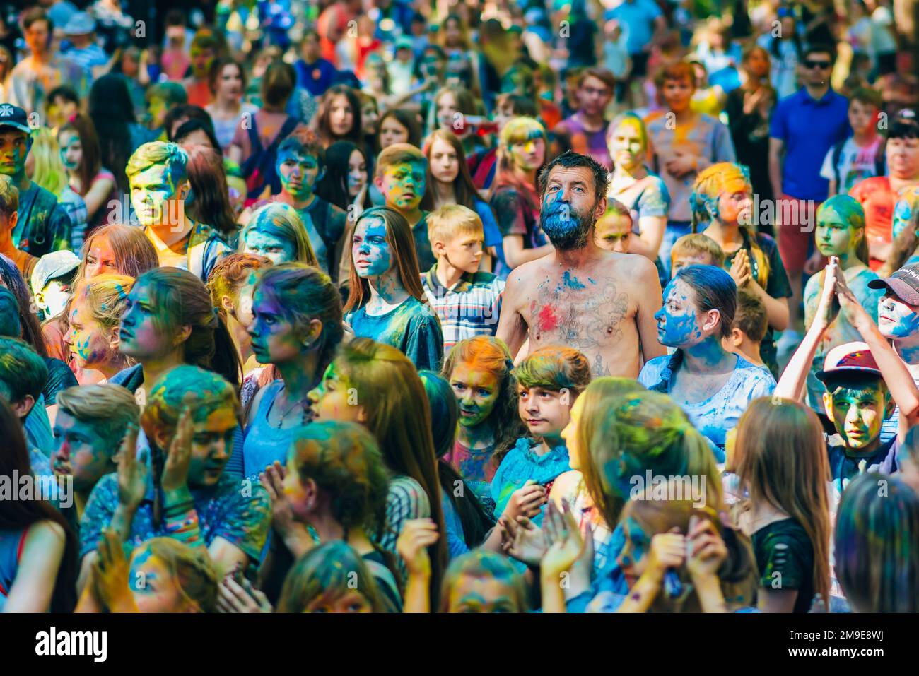 VICHUGA, RUSSIA - JUNE 17, 2018: A crowd of happy people at the ...