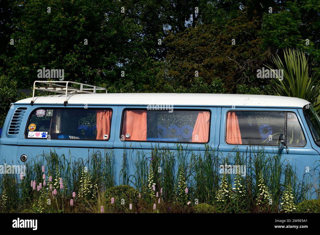 blue VW beetle camper van,blue volkswagon beetle camper van,camping van ...