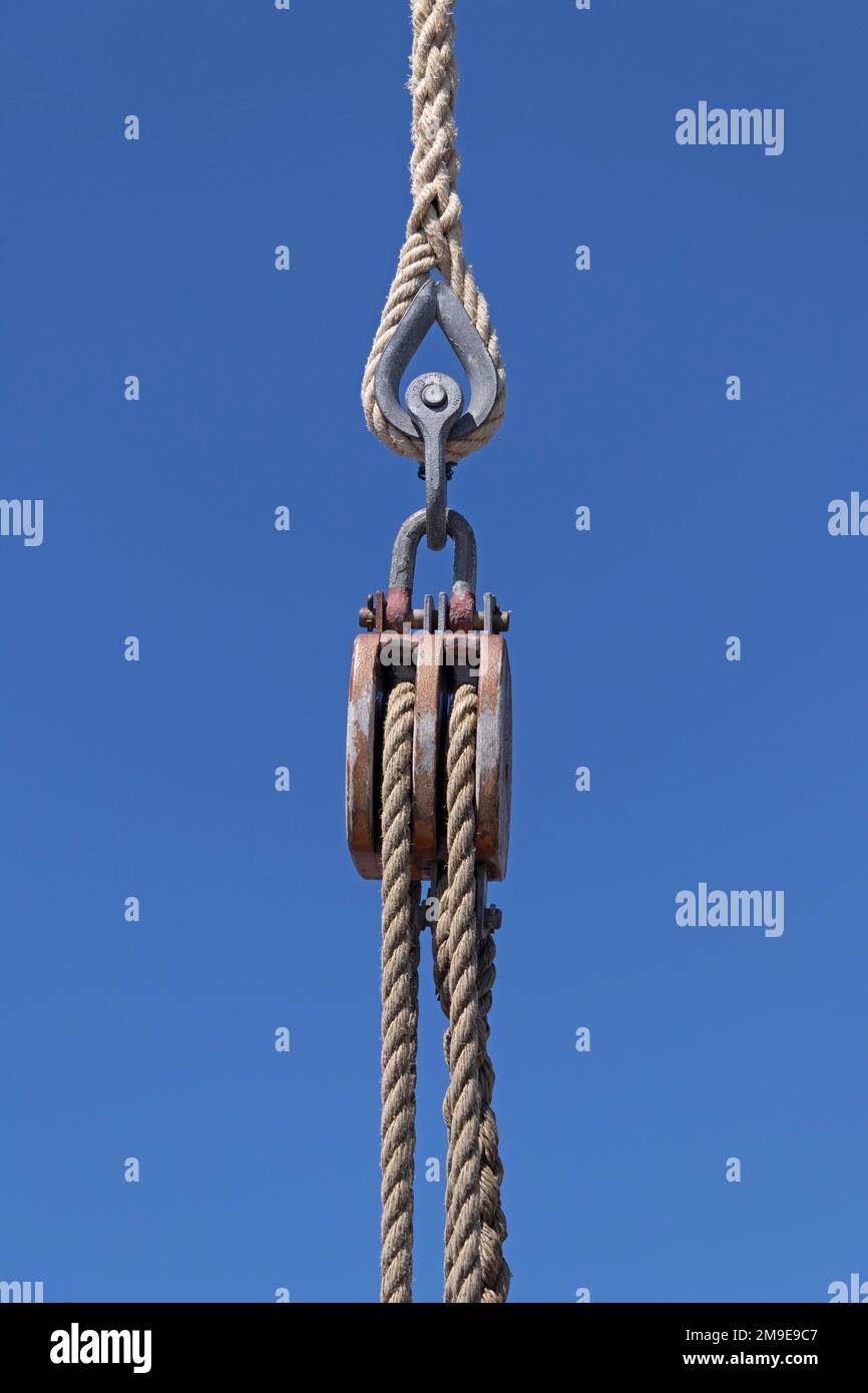 Rope and block, pulley, harbour, Wustrow, Mecklenburg-Vorpommern ...