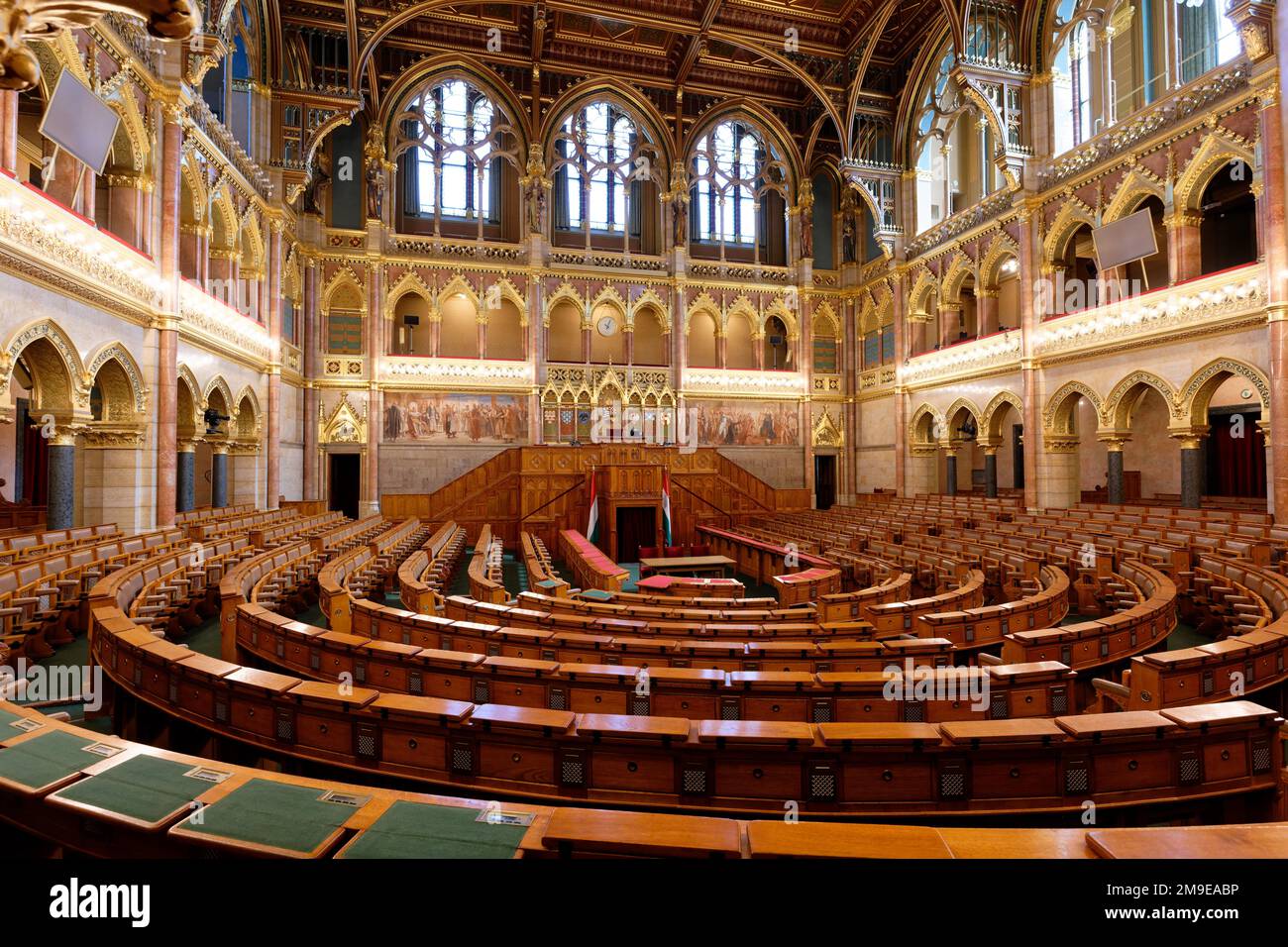 Session hall hi-res stock photography and images - Alamy